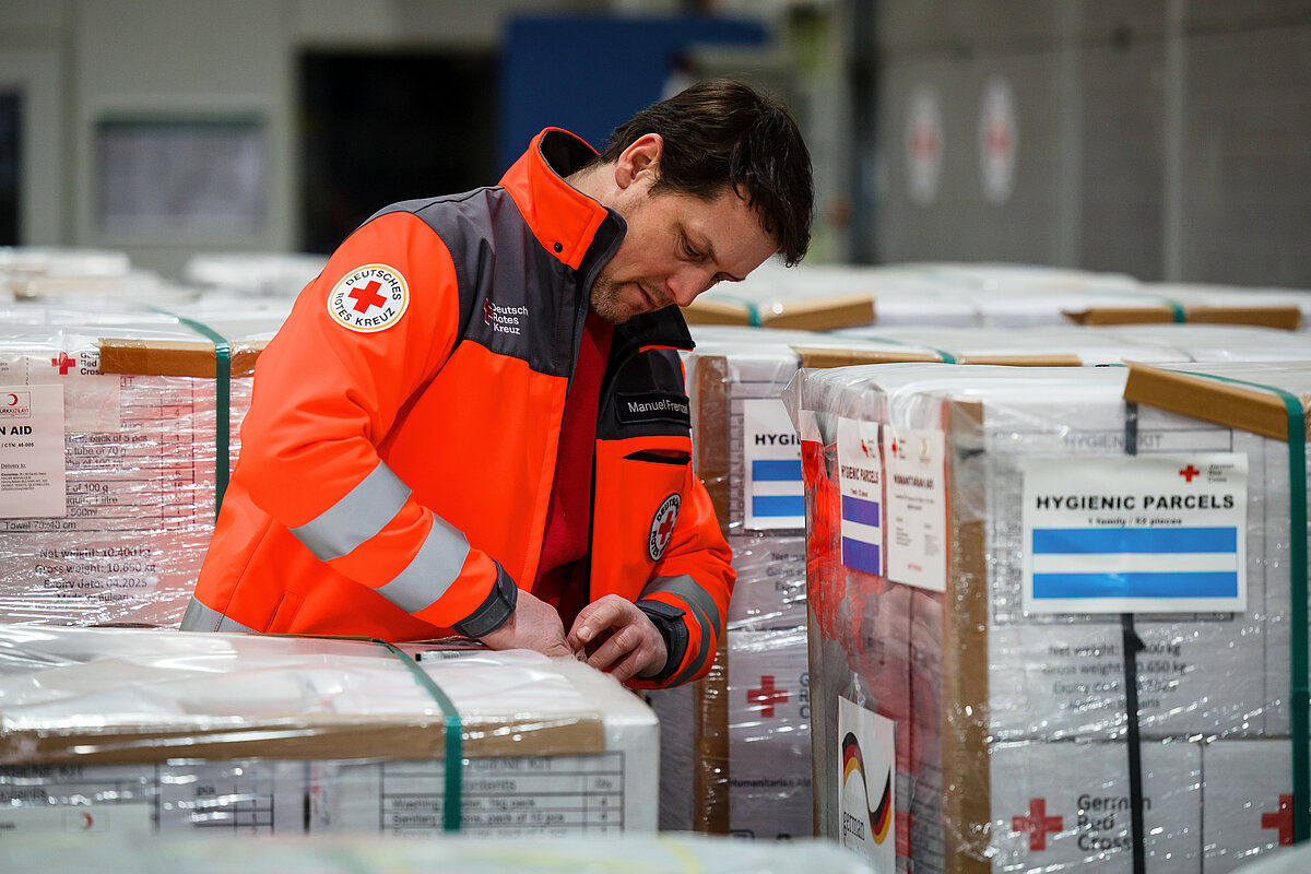 DRK: Weitere Hilfslieferungen für Erdbebenregionen - DRK e.V.