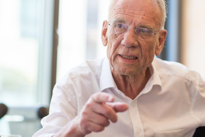 Nachruf: DRK trauert um sein Ehrenmitglied Dr. Karl Demmer - DRK e.V.